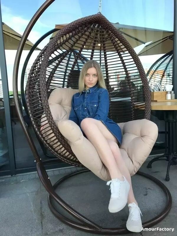 European Single Women Profiles 2024: Find Euro Girl For Dating